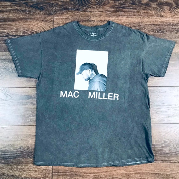 Mac Miller | Shirts | Mac Miller American Rapper Urban Outfitters ...